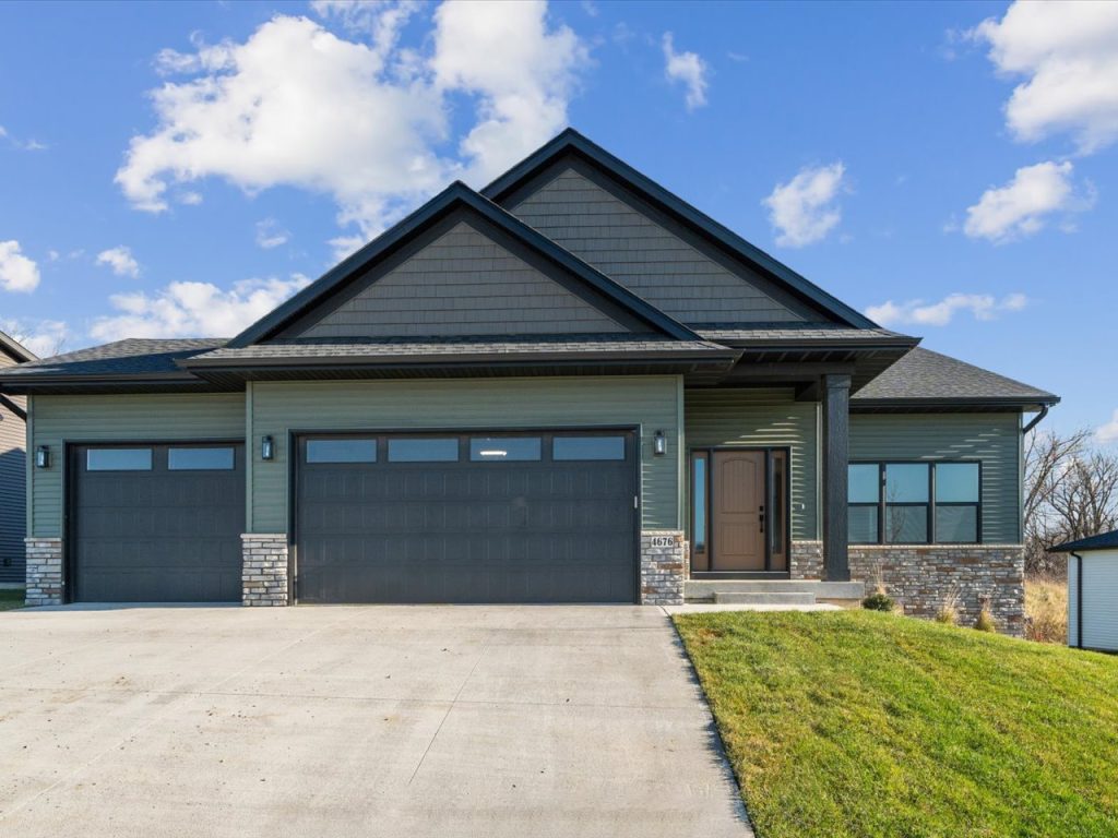Cardinal Pointe West - Iowa City New Construction Homes
